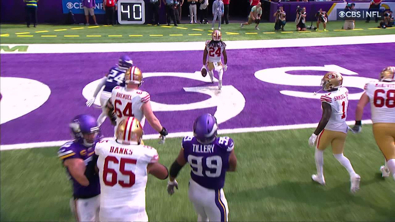 San Francisco 49ers running back Jordan Mason goes untouched on 10-yard ...