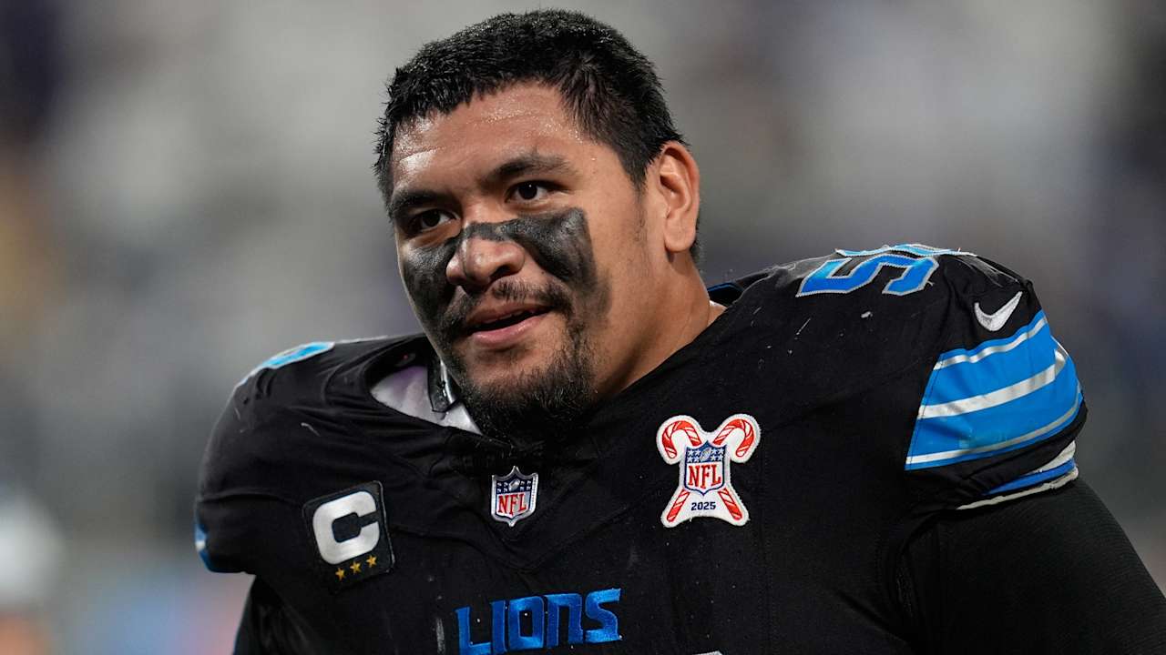 Lions GM Brad Holmes open to moving star RT Penei Sewell to LT: 'You ...