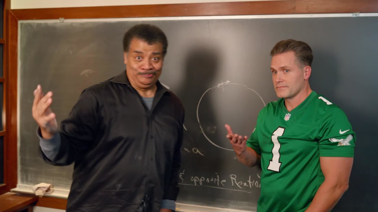 Neil deGrasse Tyson breaks down physics behind the Neil deGrasse Tyson breaks down physics behind the