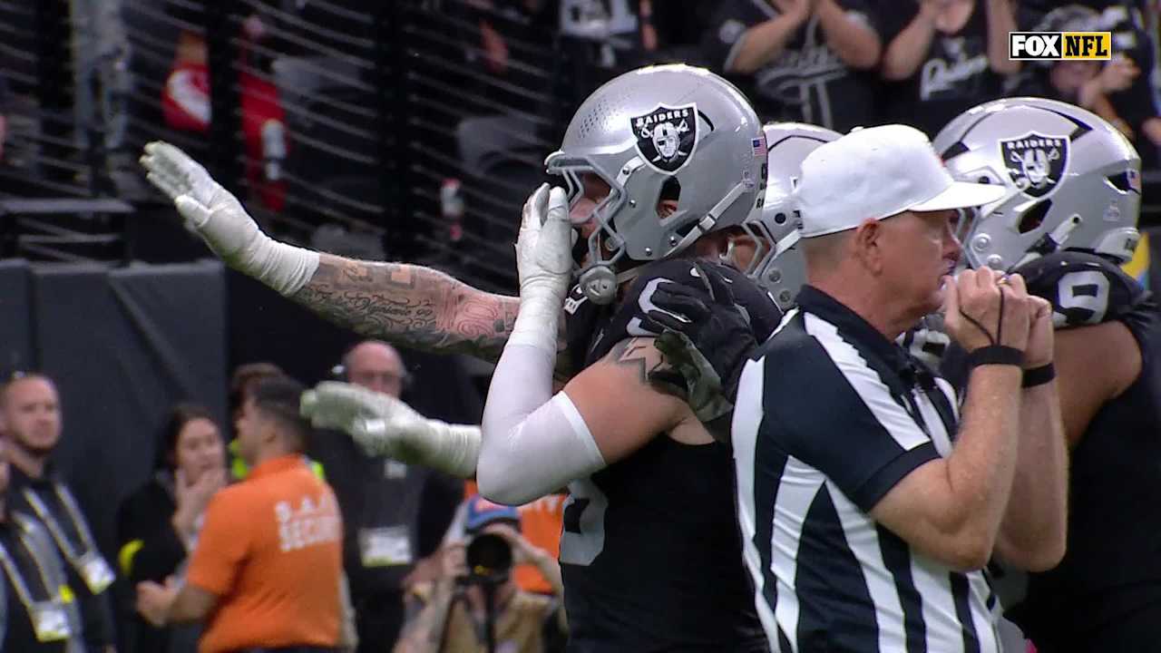 Best plays from Las Vegas Raiders' defense vs. Tennessee Titans | Week 6