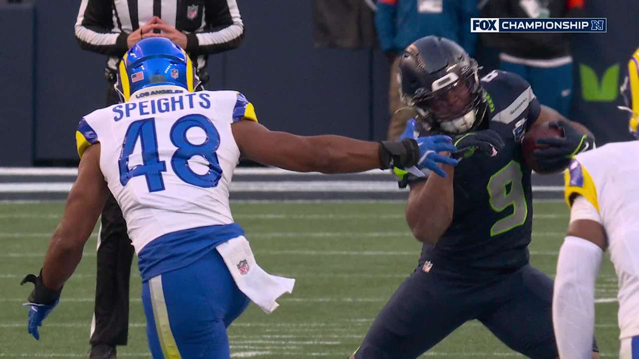 Seattle Seahawks running back Kenneth Walker III looks like former ...