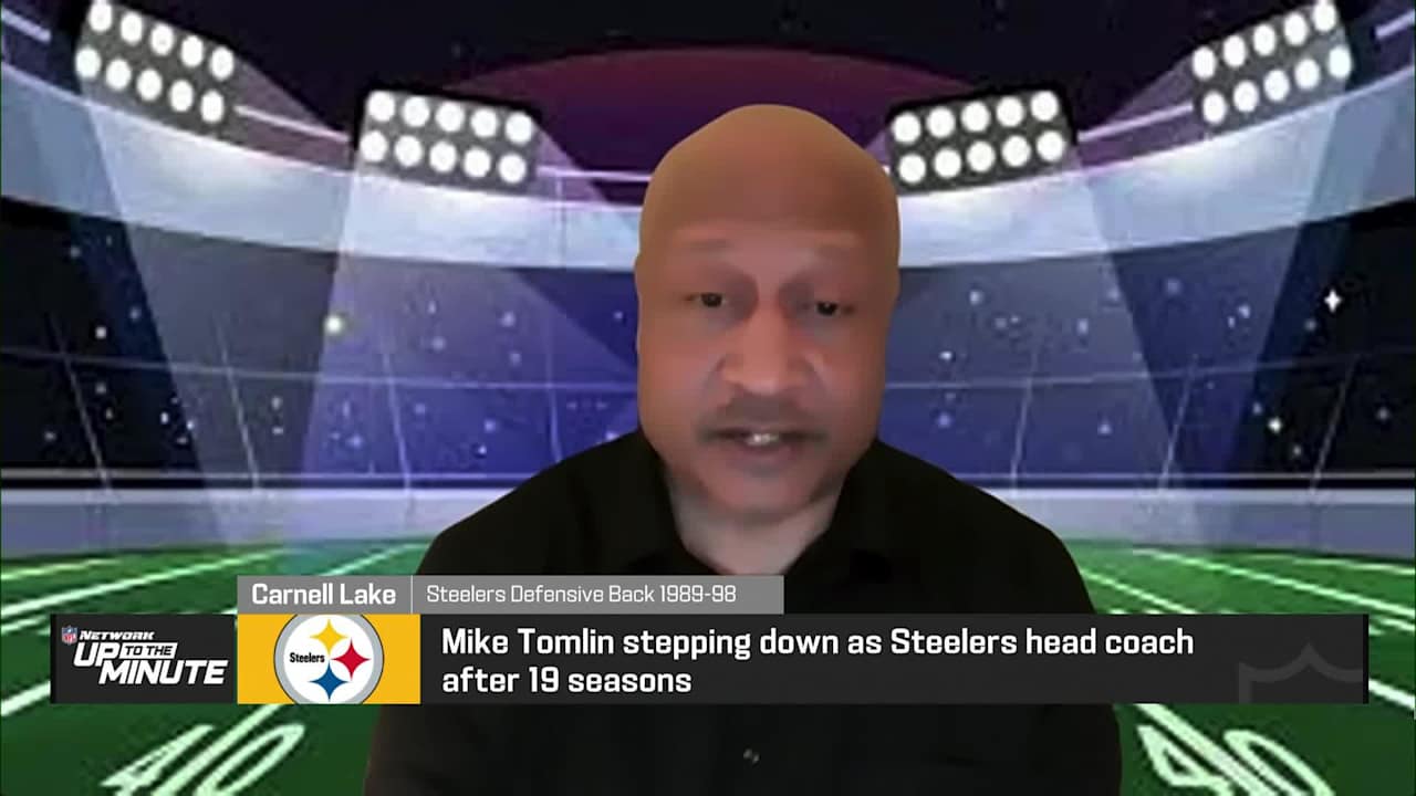 Former Pittsburgh Steelers defensive back Carnell Lake reacts to head ...