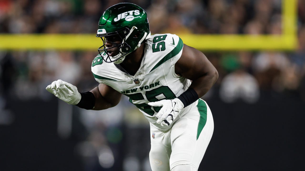 Cowboys signing edge rusher Carl Lawson