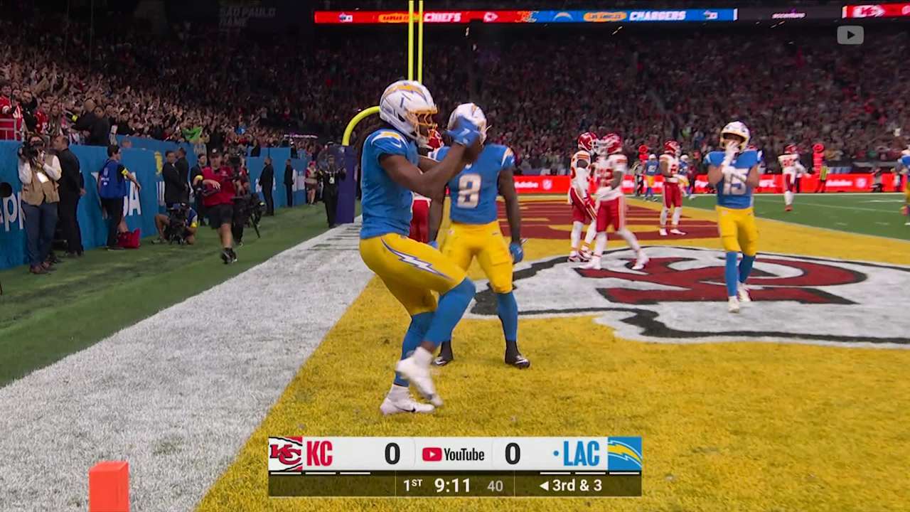 Los Angeles Chargers' first touchdown of 2025 is a quarterback Justin ...