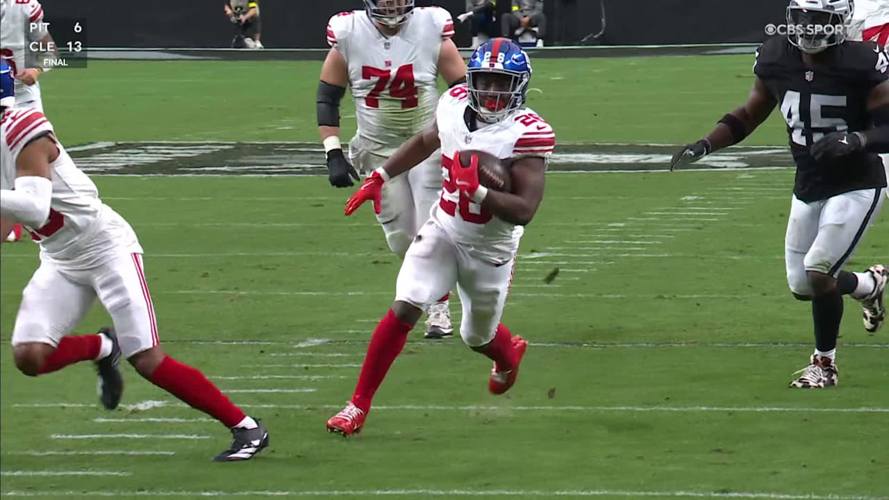 New York Giants running back Devin Singletary's 29-yard run gets Giants ...