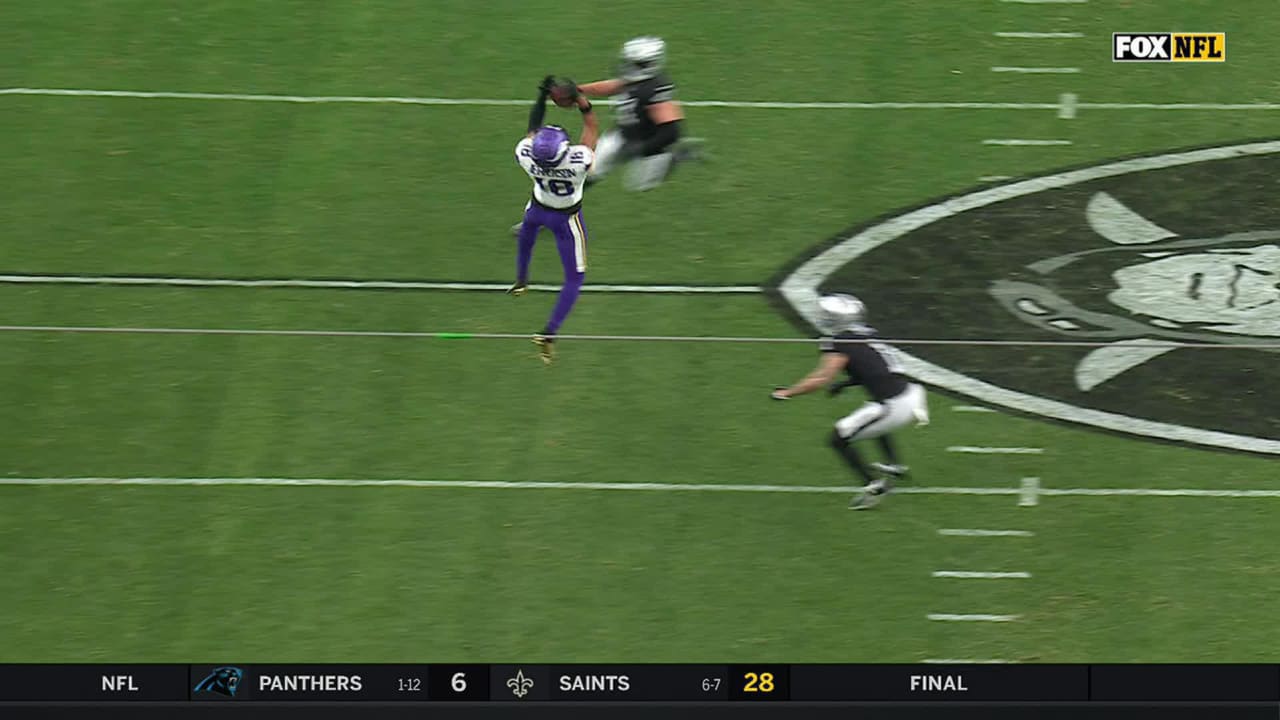 Minnesota Vikings wide receiver Justin Jefferson absorbs hit-stick ...
