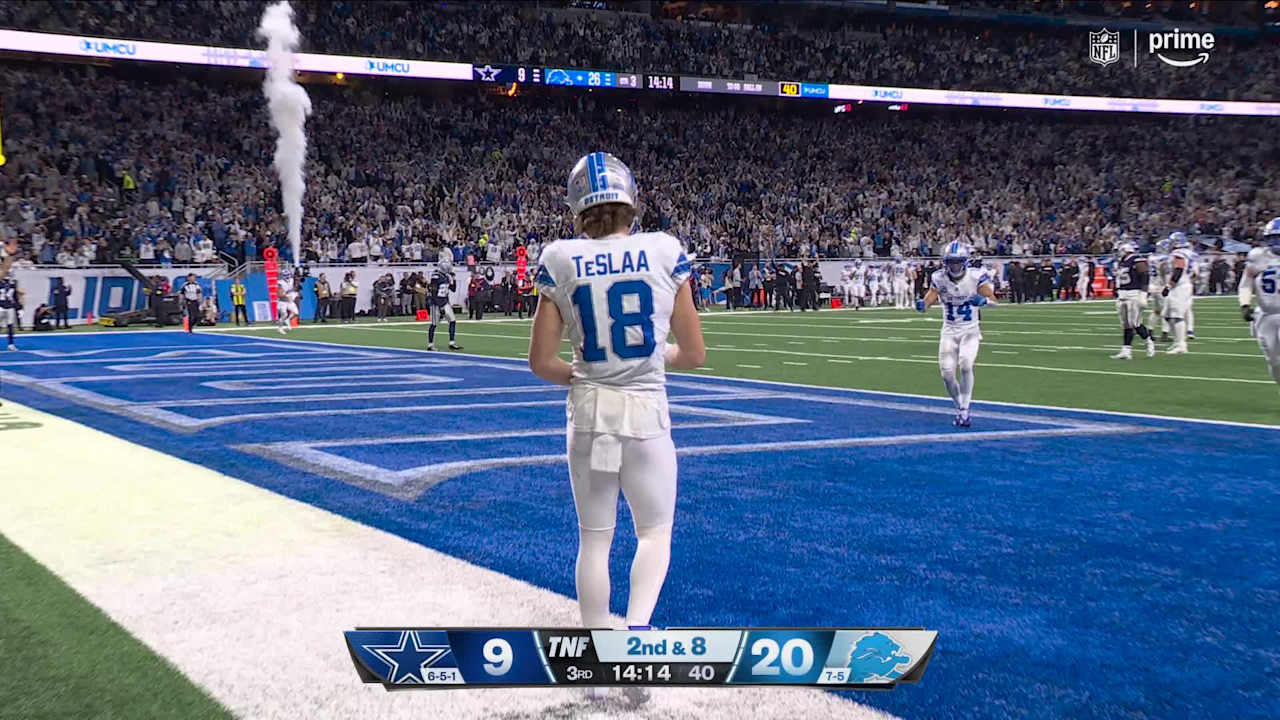 Detroit Lions wide receiver Isaac TeSlaa's fourth touchdown catch of ...