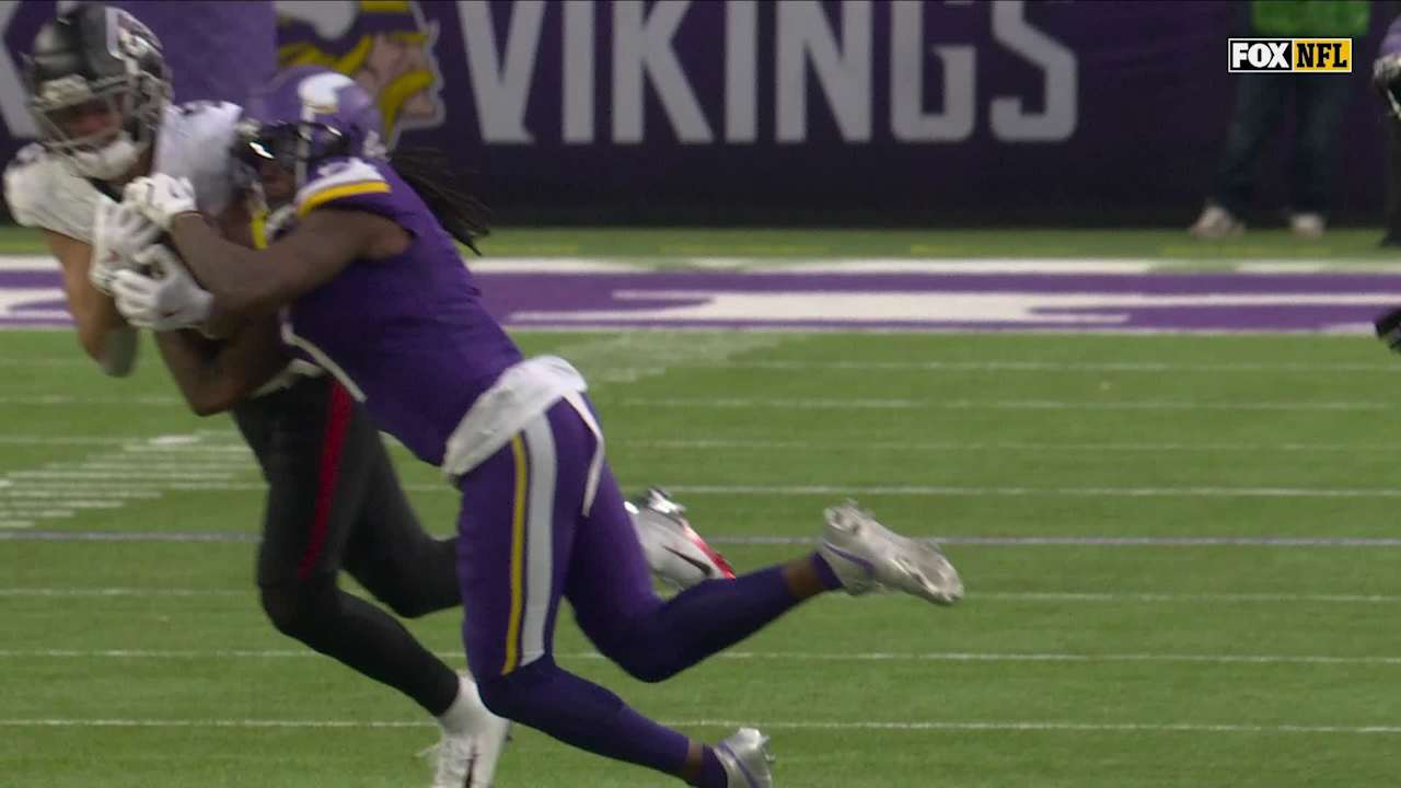 Atlanta Falcons wide receiver Drake London wrestles ball away from ...