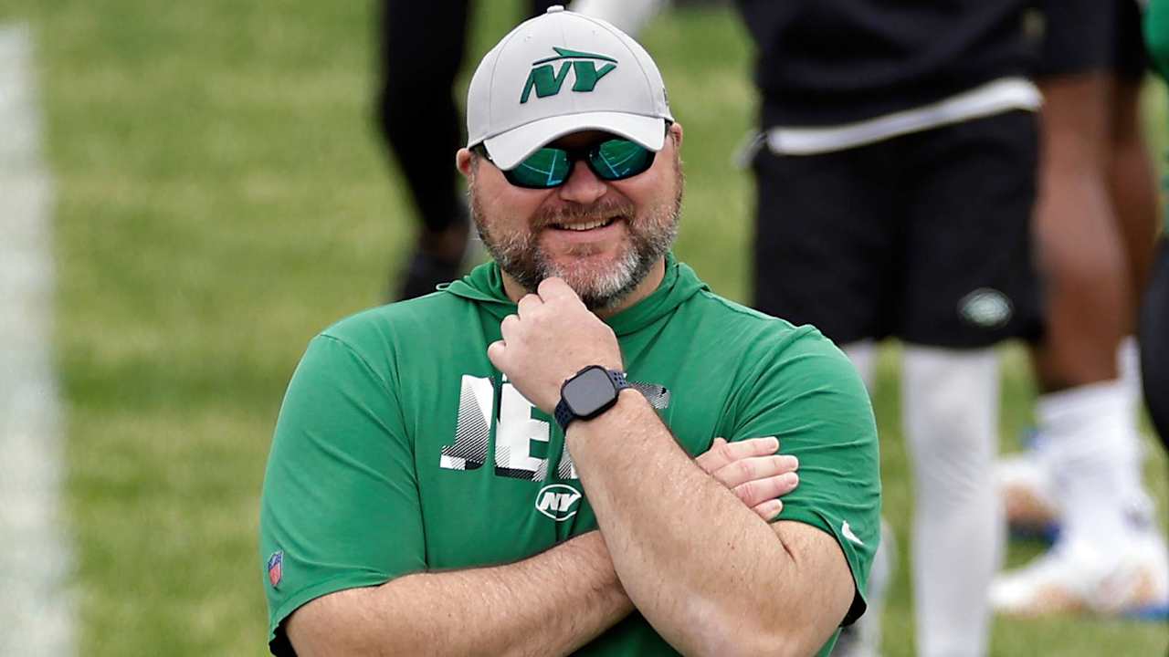 Jets GM Joe Douglas entering final year of contract with no extension ...