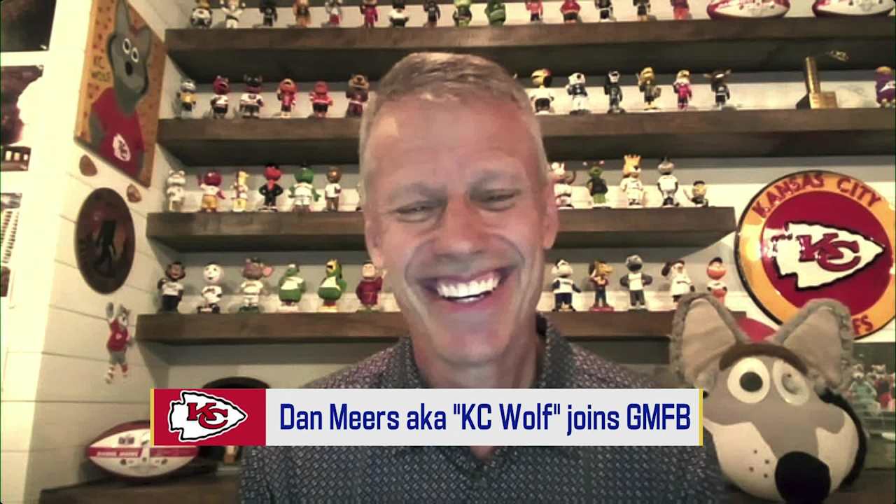 Dan Meers aka 'KC Wolf' joins 'GMFB' to share favorite memories from 35 ...