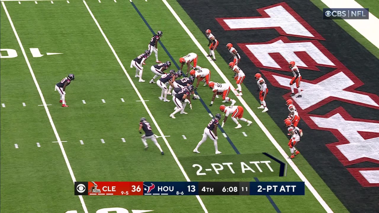 Houston Texans quarterback Davis Mills' two-point-conversion pass to ...