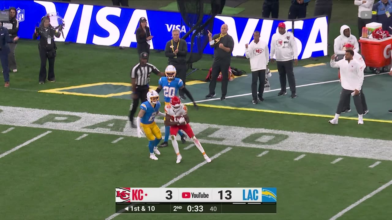 Kansas City Chiefs quarterback Patrick Mahomes' 39-yard loft lands in a ...