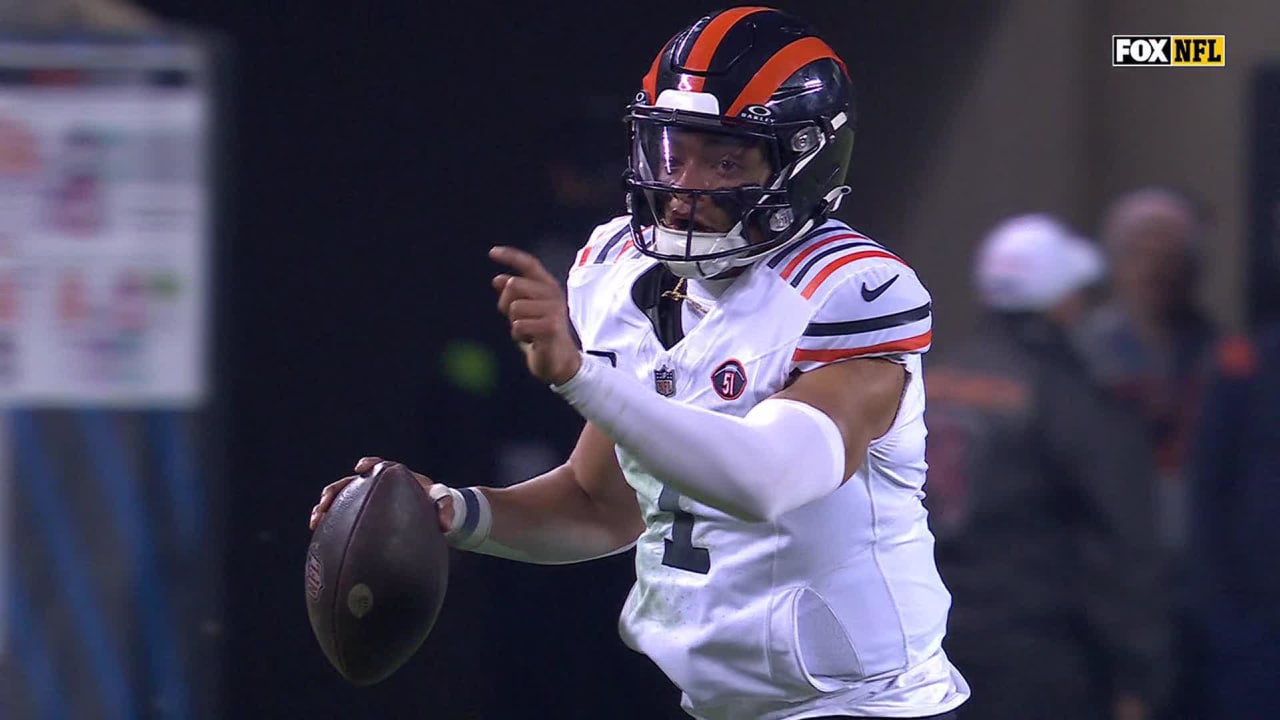 Chicago Bears quarterback Justin Fields' 39-yard scramble marks QB's ...