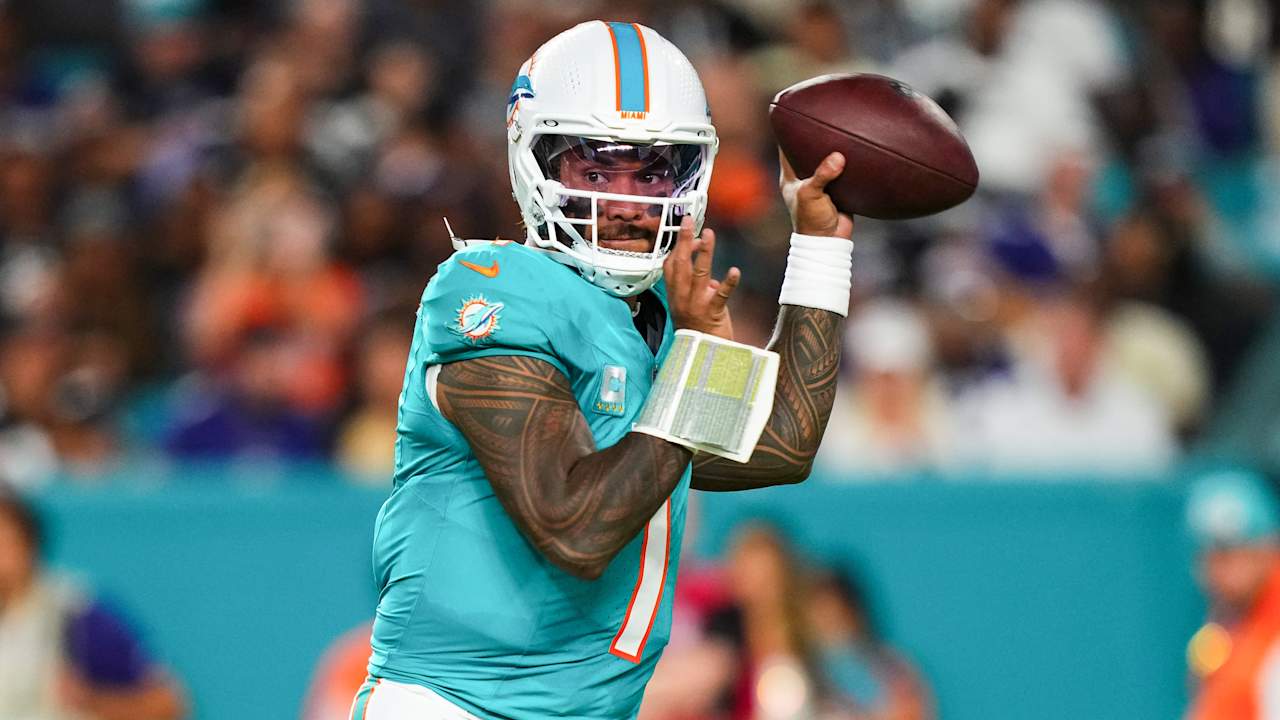 Dolphins' Tua Tagovailoa doesn't think he's 'playing to keep' his job ...