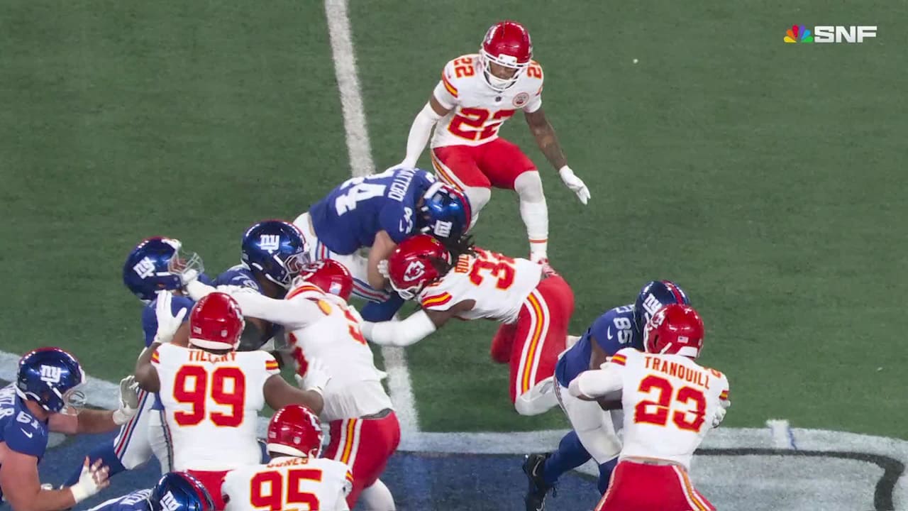 New York Giants running back Cam Skattebo spins his way off a would-be ...