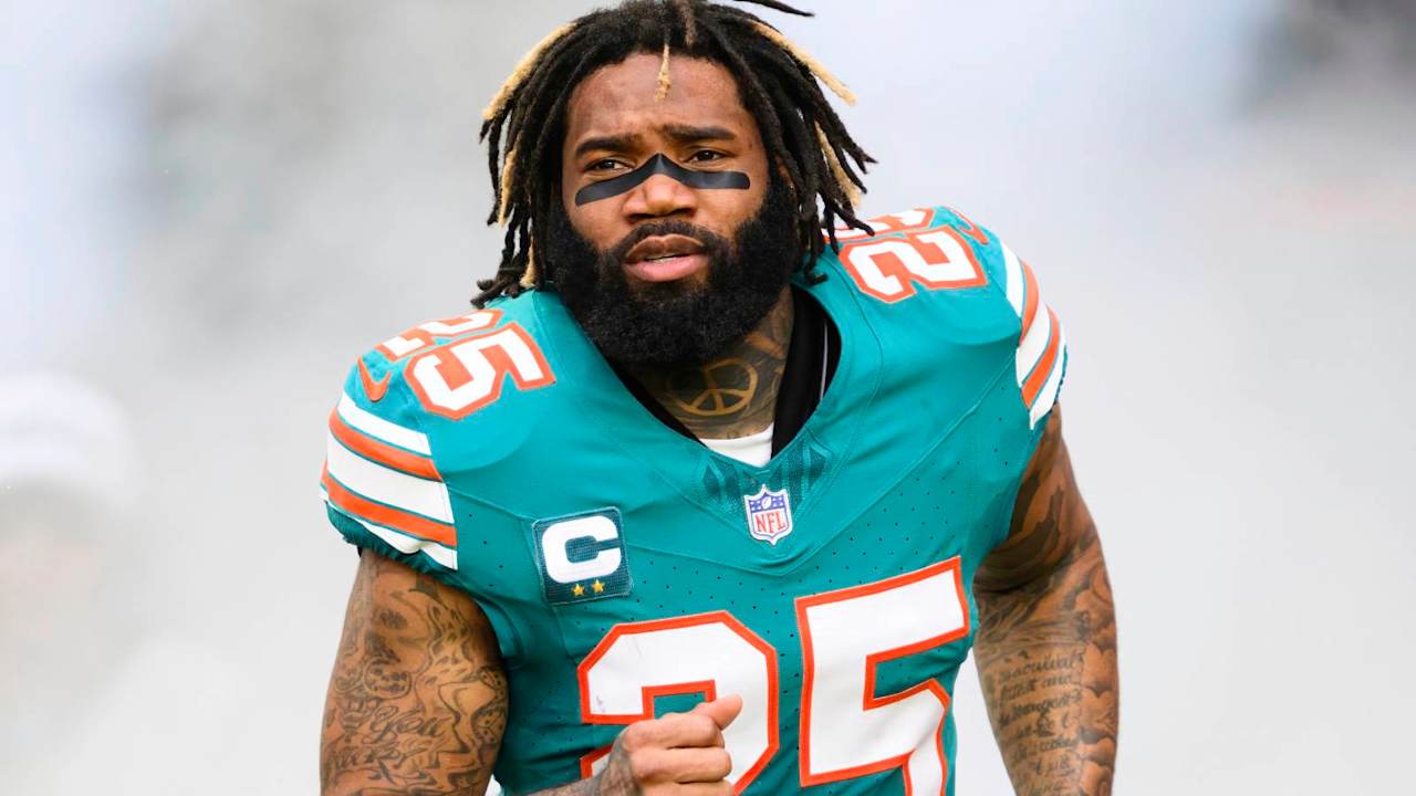 Veteran CB Xavien Howard signing with Colts after 2024 absence