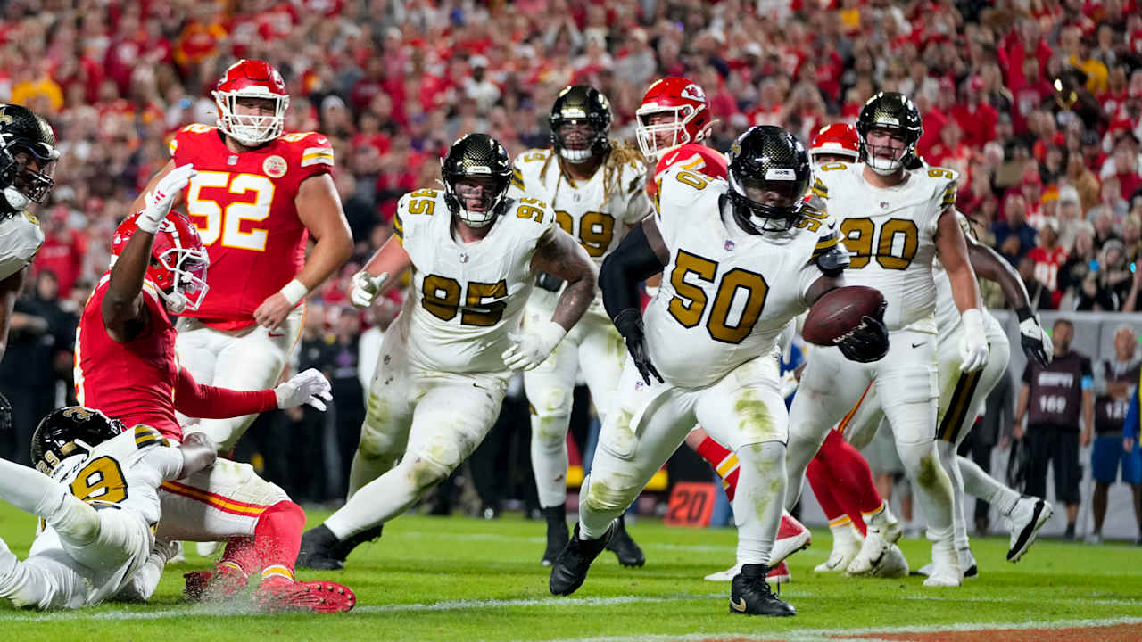 Saints 324-pound DT Khalen Saunders on INT: 'Them running back days ...