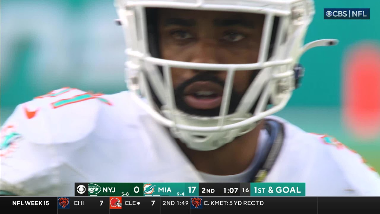 Miami Dolphins running back Raheem Mostert extends his Dolphins record with 20th TD of the season