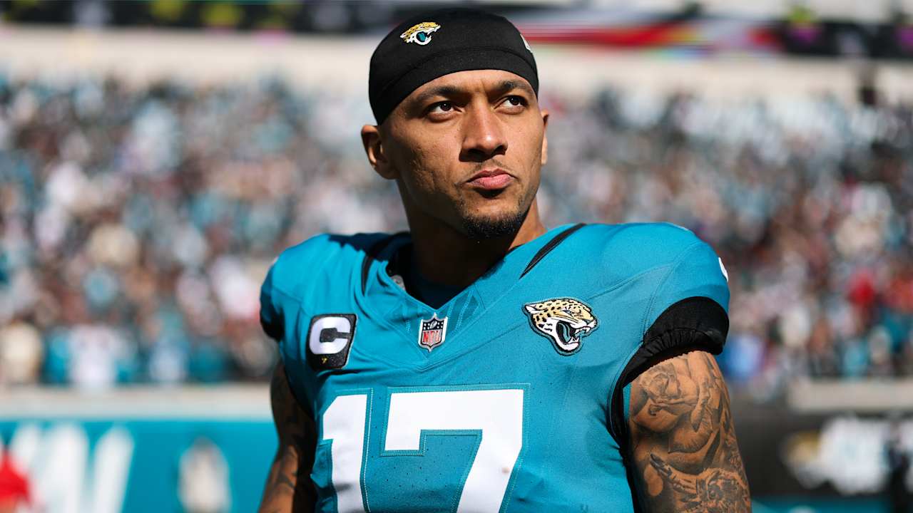 Jaguars to release TE Evan Engram after three seasons in Jacksonville