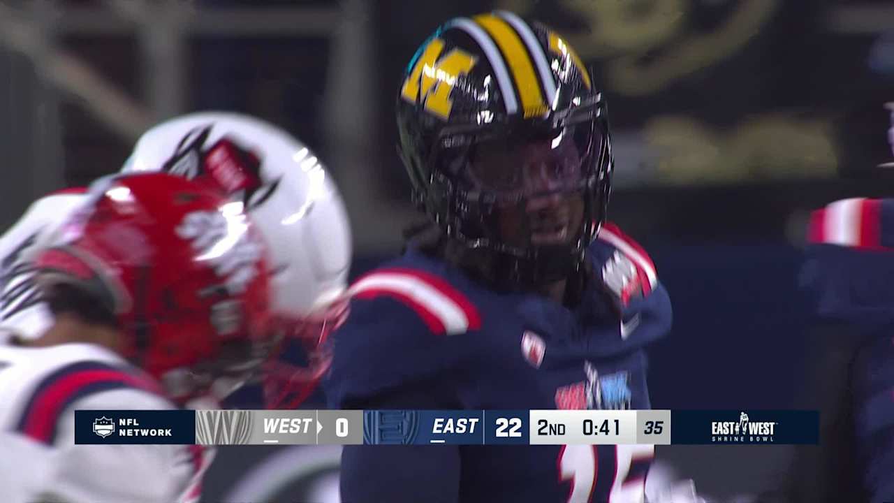 Missouri Tigers defensive end Johnny Walker’s strip-sack results in an ...