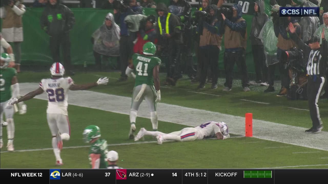 Can't-Miss Play: Buffalo Bills quarterback Josh Allen jukes his way to ...