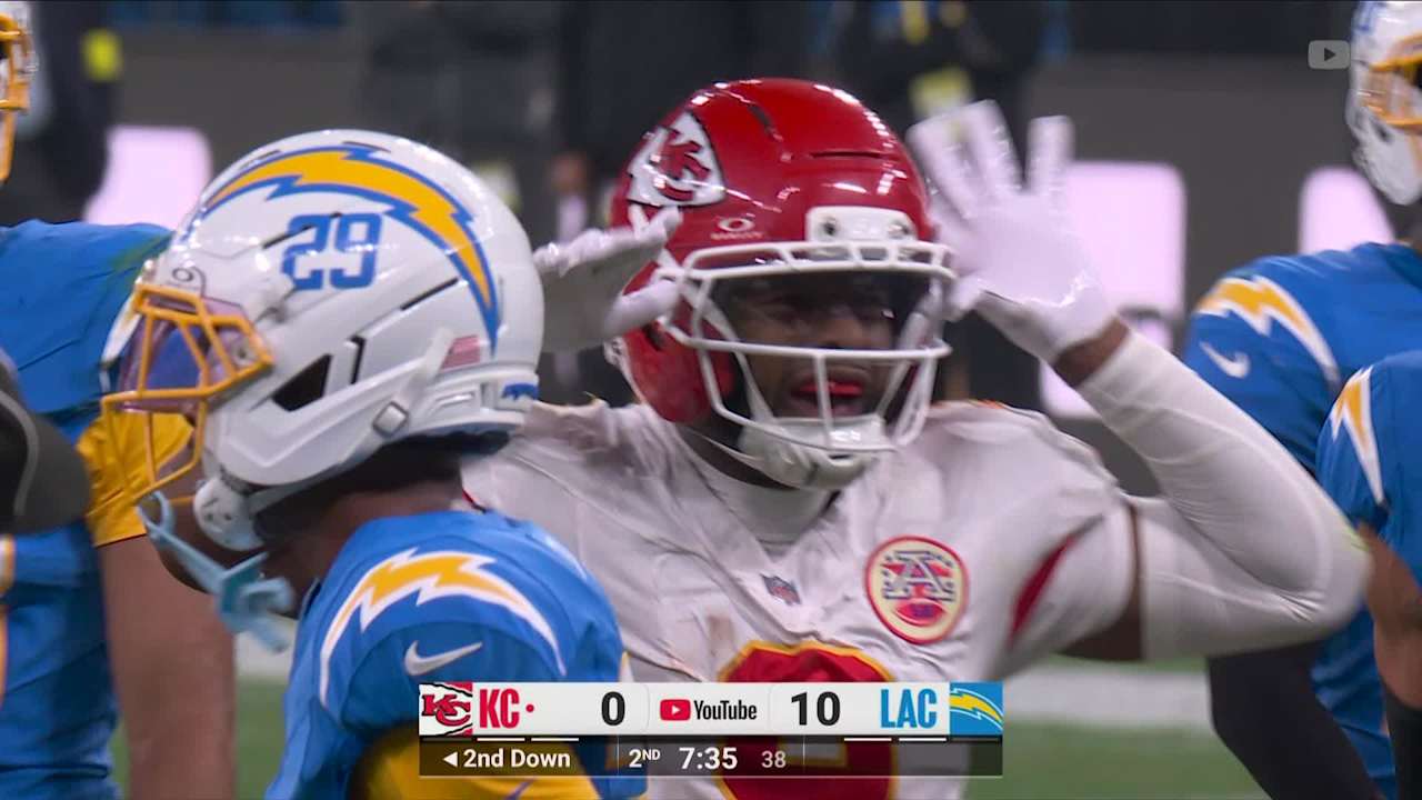 Kansas City Chiefs wide receiver JuJu Smith-Schuster's whirling-dervish catch from quarterback ...