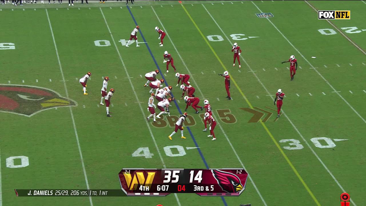 Washington Commanders rookie quarterback Jayden Daniels' swing pass ...