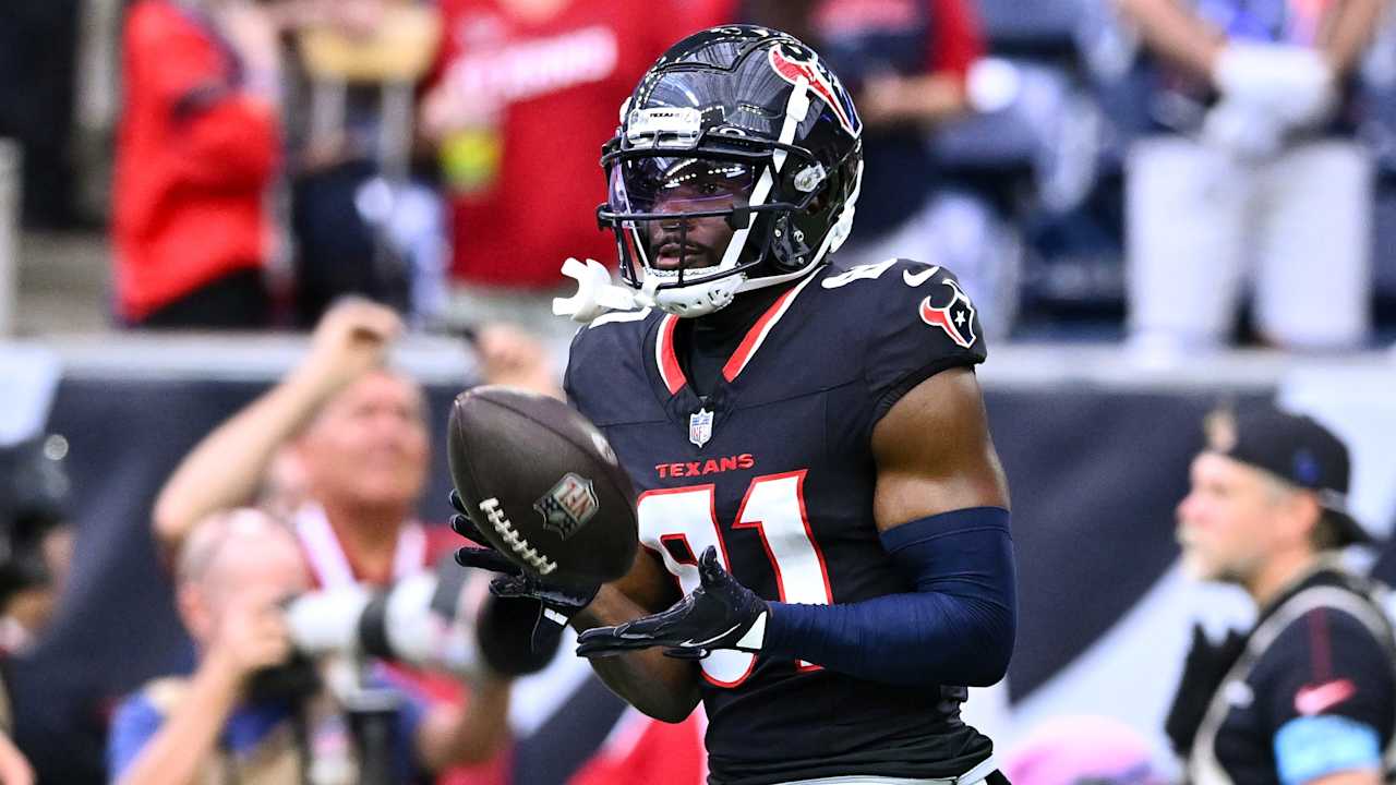 NFL news roundup: Niners sign WR Quintez Cephus; Dolphins OL Bayron ...