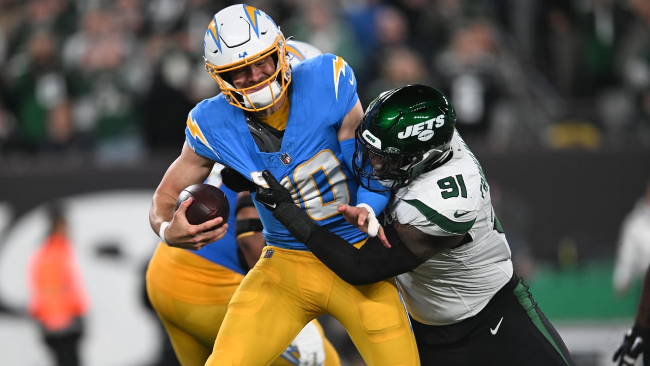 New York Jets defensive lineman John Franklin-Myers slams Los Angeles ...