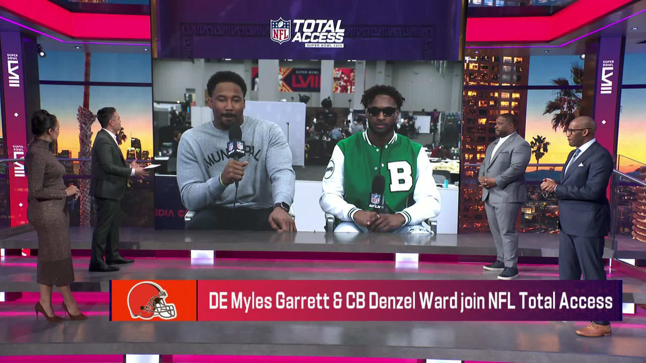 Cleveland Browns defensive end Myles Garrett and cornerback Denzel Ward ...
