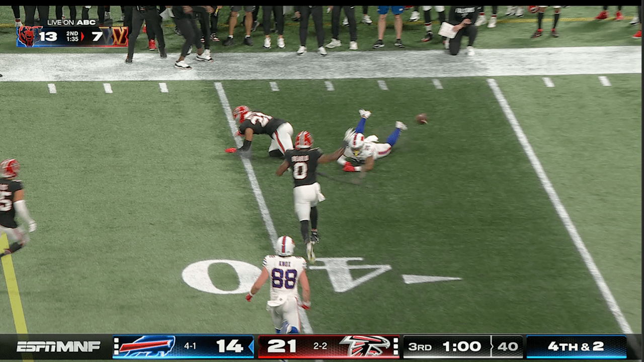 Atlanta Falcons’ defense swarms Buffalo Bills quarterback Josh Allen ...