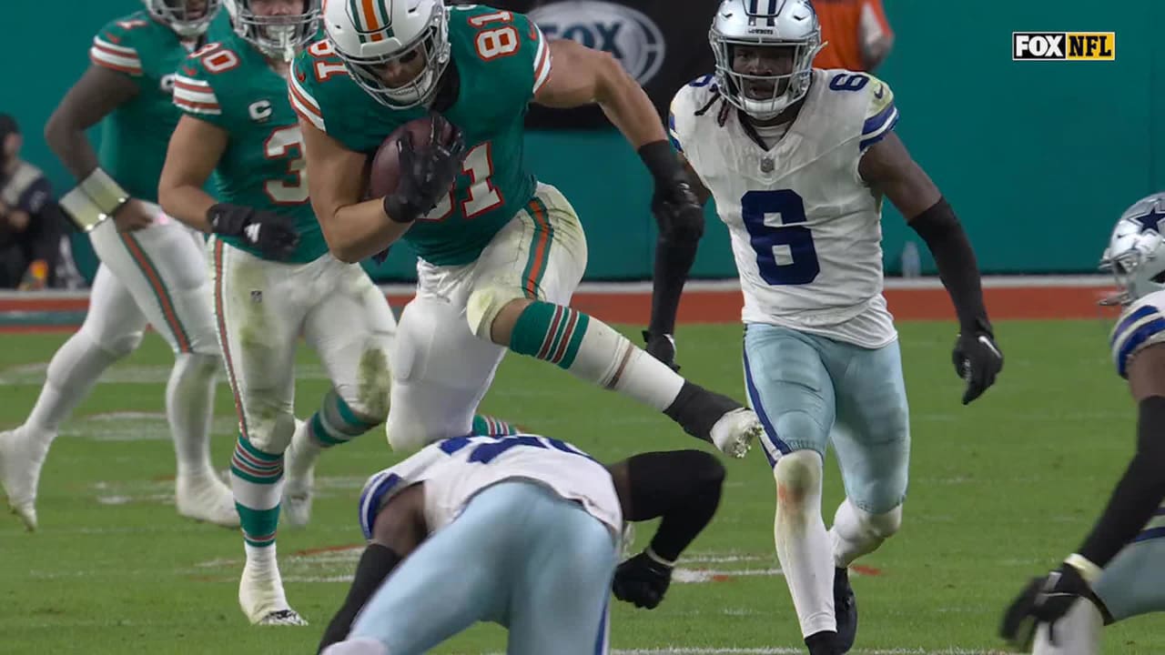 Miami Dolphins quarterback Tua Tagovailoa's 21-yard strike to Durham ...