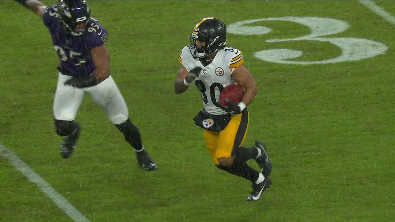 Pittsburgh Steelers running back Jaylen Warren follows blockers for 23 ...