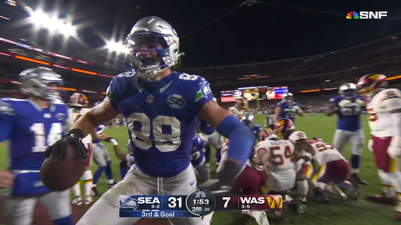 Tight end sneak! Seattle Seahawks tight end AJ Barner takes the direct ...