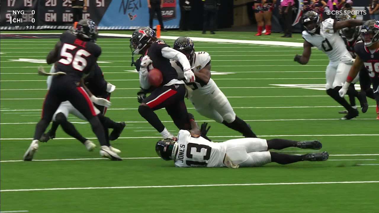 Houston Texans kick returner Tremon Smith's kick-return fumble gives ...