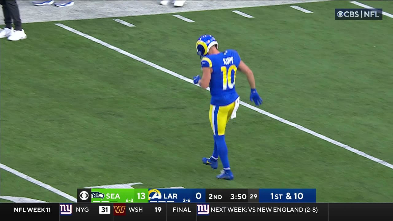 Los Angeles Rams wide receiver Cooper Kupp comes up with apparent ...