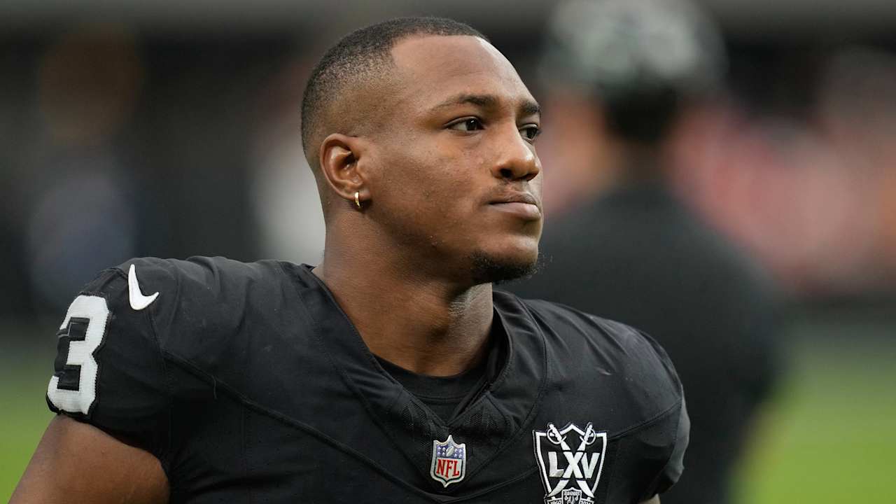 Week 13 Black Friday inactives: Las Vegas Raiders at Kansas City Chiefs