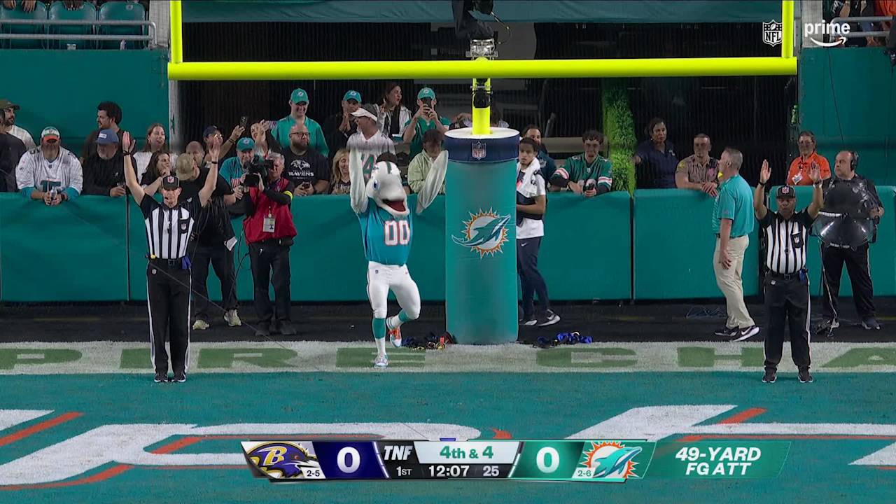 Miami Dolphins kicker Riley Patterson opens the scoring with a 49-yard ...