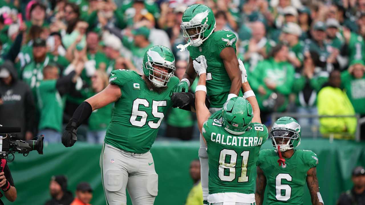 Can't-Miss Play: Philadelphia Eagles wide receiver Jahan Dotson MOSSES ...