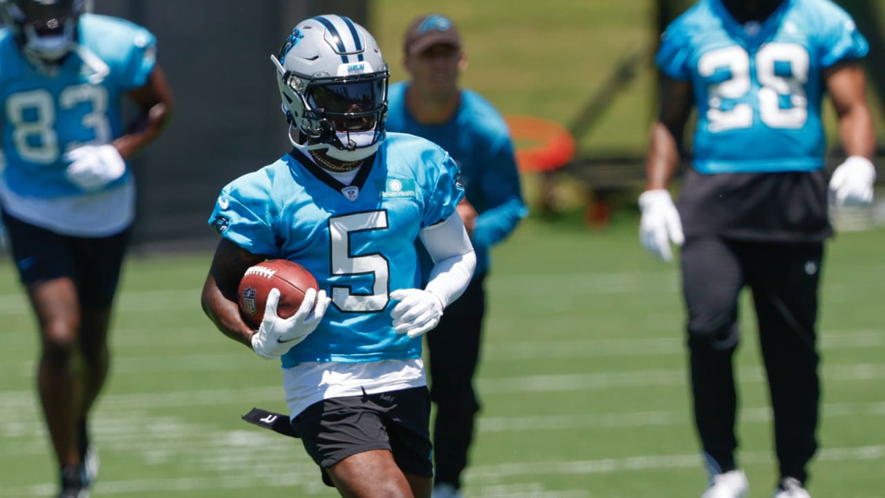 Panthers' Diontae Johnson: WR market 'just motivates me to keep working ...
