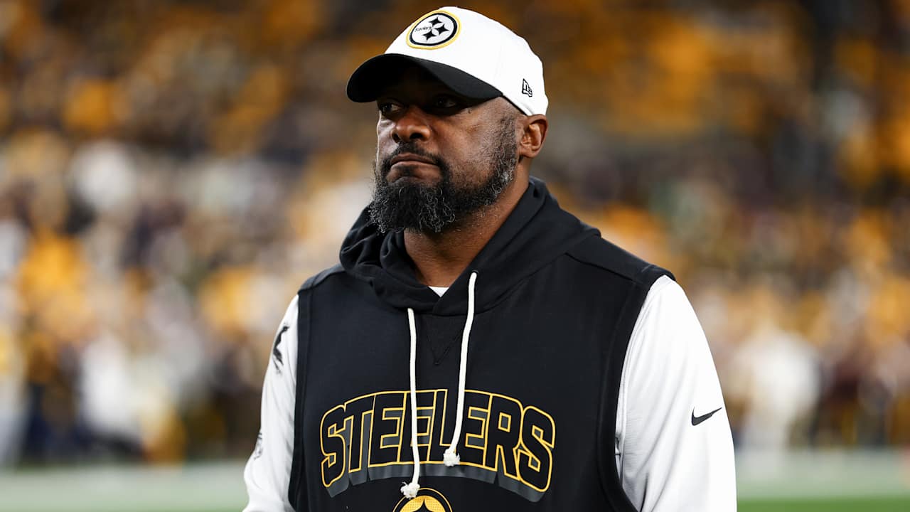 Mike Tomlin steps down as head coach of Steelers after 19 seasons