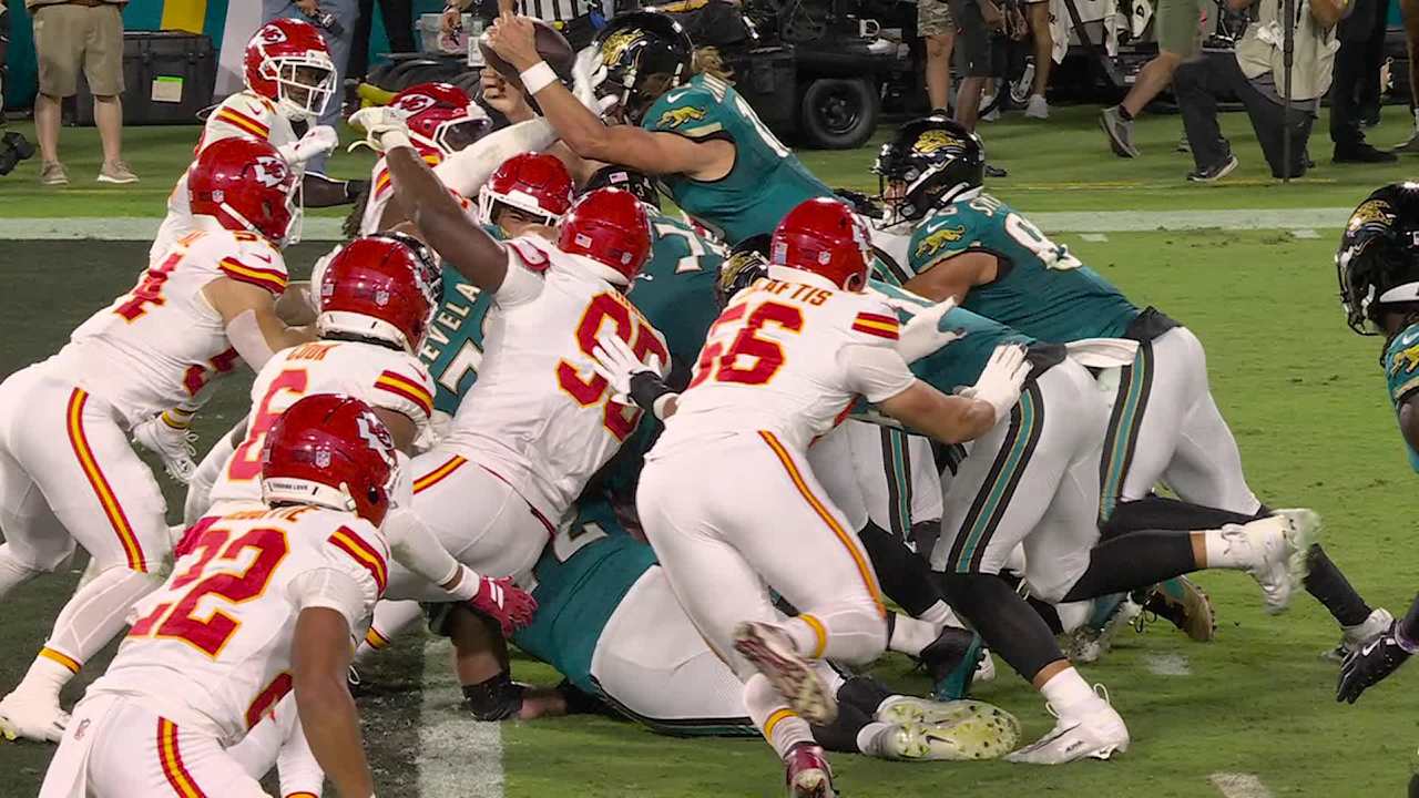 Can't-Miss Play: Jacksonville Jaguars quarterback Trevor Lawrence's goal-line QB sneak results ...