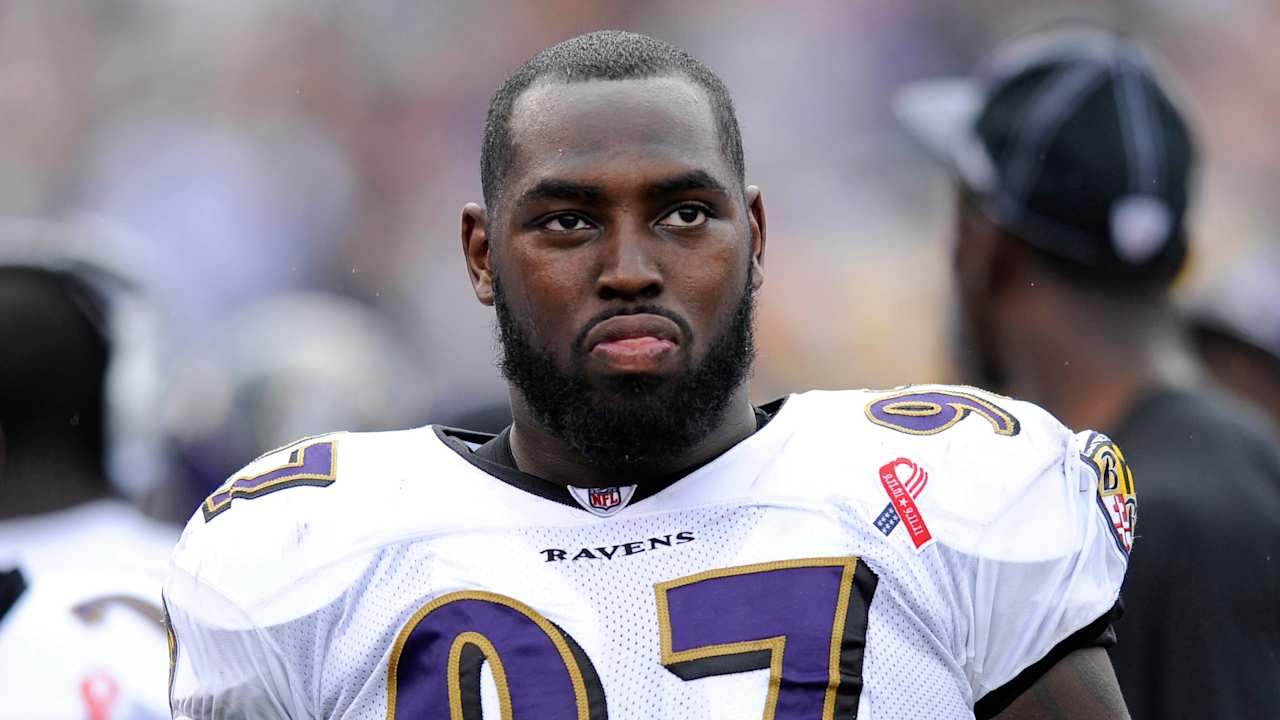 Former NFL defensive lineman Arthur Jones, Super Bowl XLVII champion ...