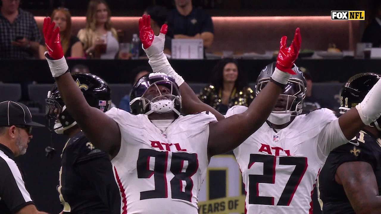 Atlanta Falcons defensive tackle Ruke Orhorhoro records Falcons fifth ...