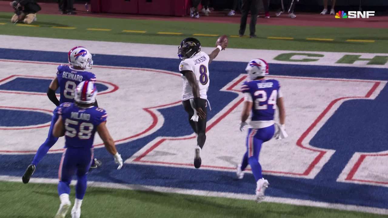Baltimore Ravens quarterback Lamar Jackson's first touchdown of 2025 ...