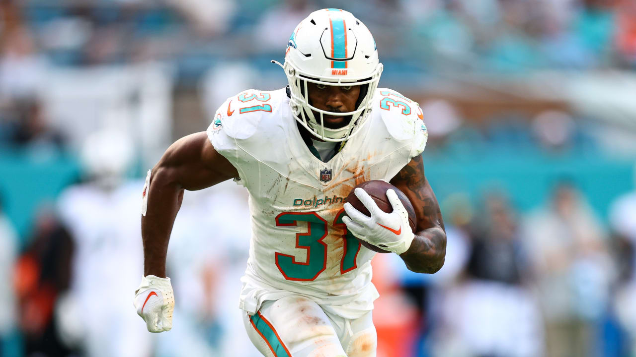 Dolphins, RB Raheem Mostert agree to terms on a new two-year deal worth ...